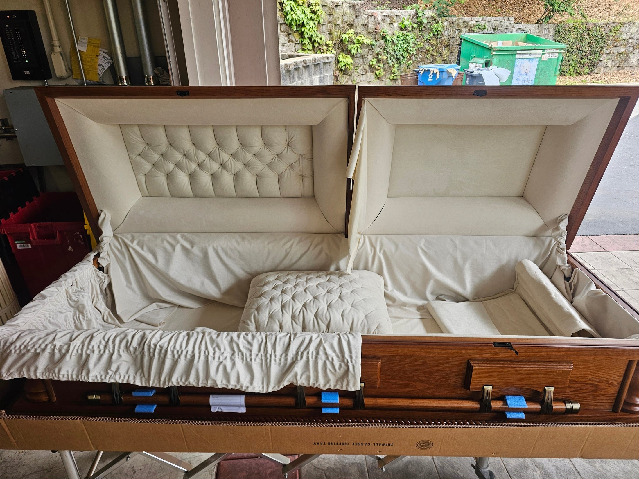 Only $2,999 - Titan Oak Wood Coffin (Casket) with Satin Finish – Titan ...